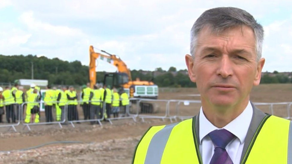 Work on £36m Thames Valley Science Park begins - BBC News