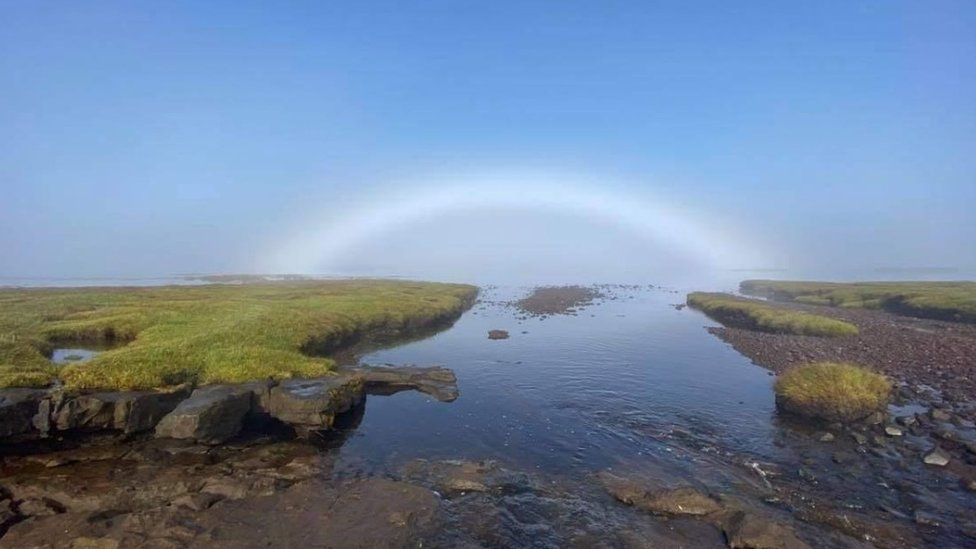 Rare white rainbows photographed in Scotland - BBC Weather