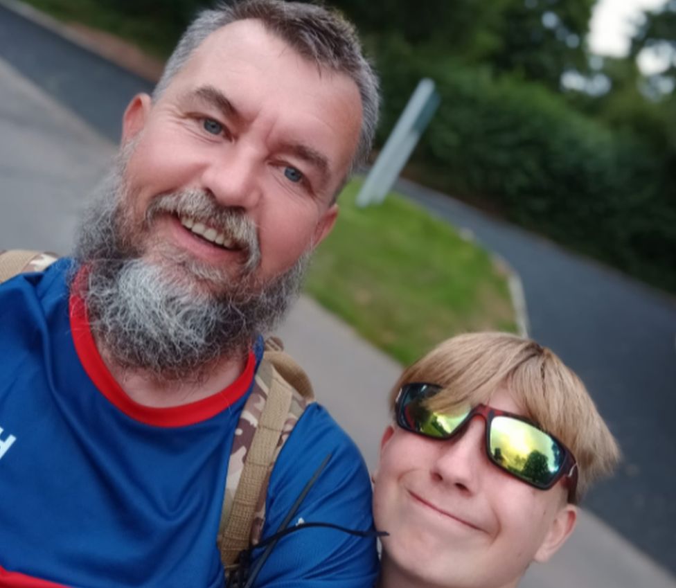 Rugby boy completes 150-mile walk to visit grandparents - BBC News