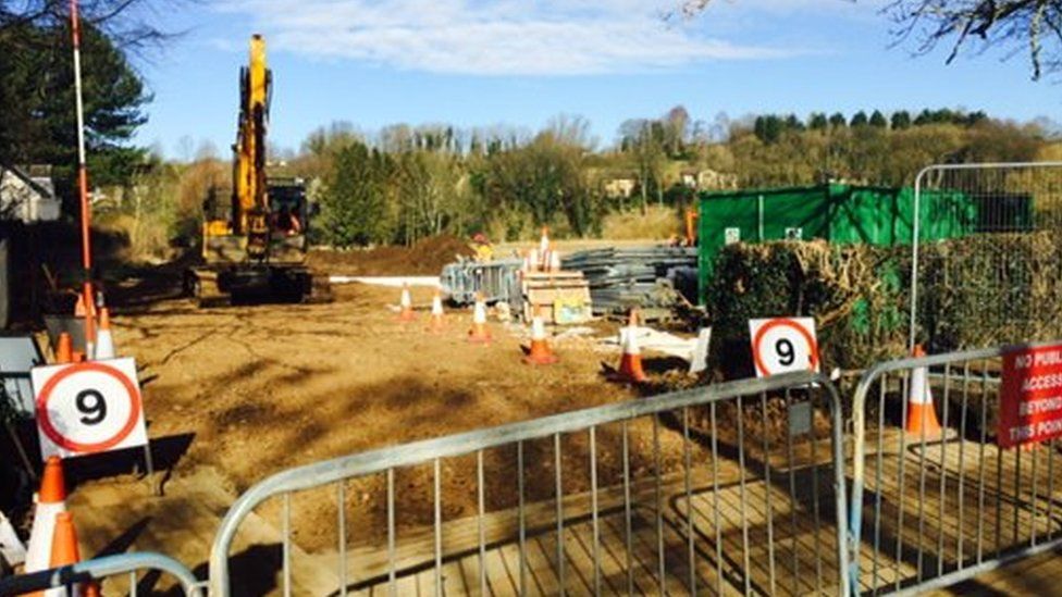 Work starts on flood-damaged bridge between Linton and Collingham - BBC ...