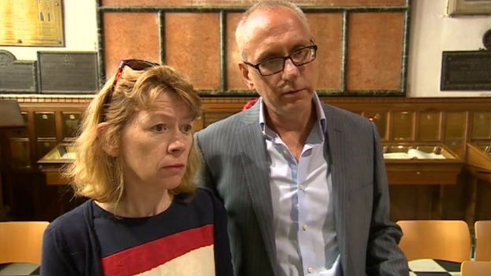 MH17 victim Richard Mayne's parents unveil portrait at Leicester ...