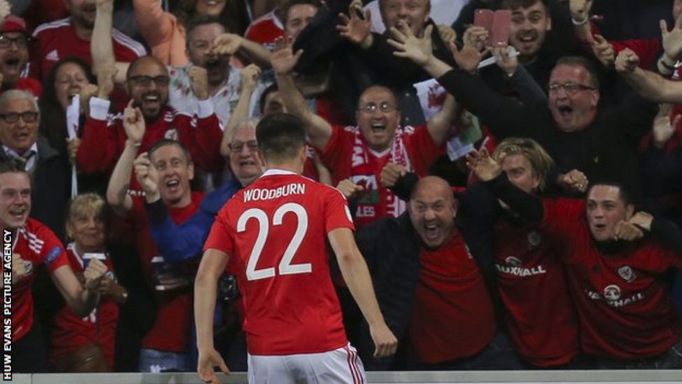 Ben Woodburn: Ian Rush says Wales and Liverpool striker is making his ...