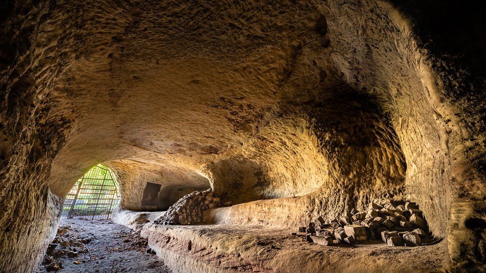 Plans to use Nottingham's ancient caves to regenerate city - BBC News