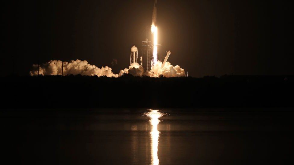 SpaceX: Out-of-control rocket could crash into the Moon - BBC Newsround