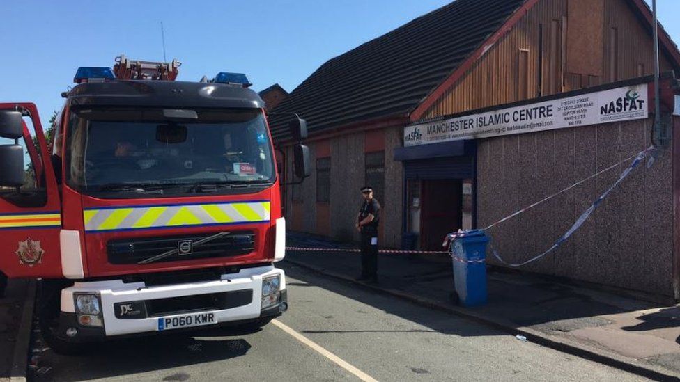 Arson arrest over Newton Heath mosque attack - BBC News
