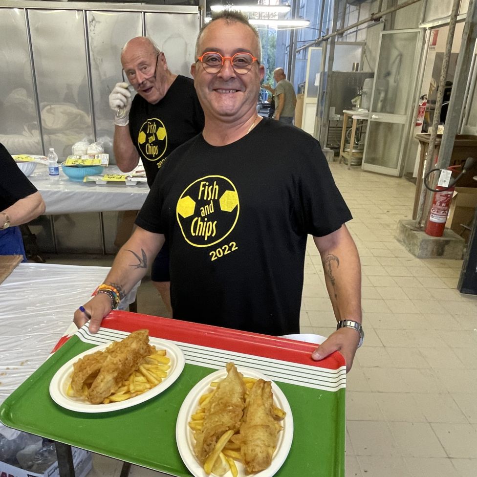 The Italian town that celebrates fish and chips - BBC News