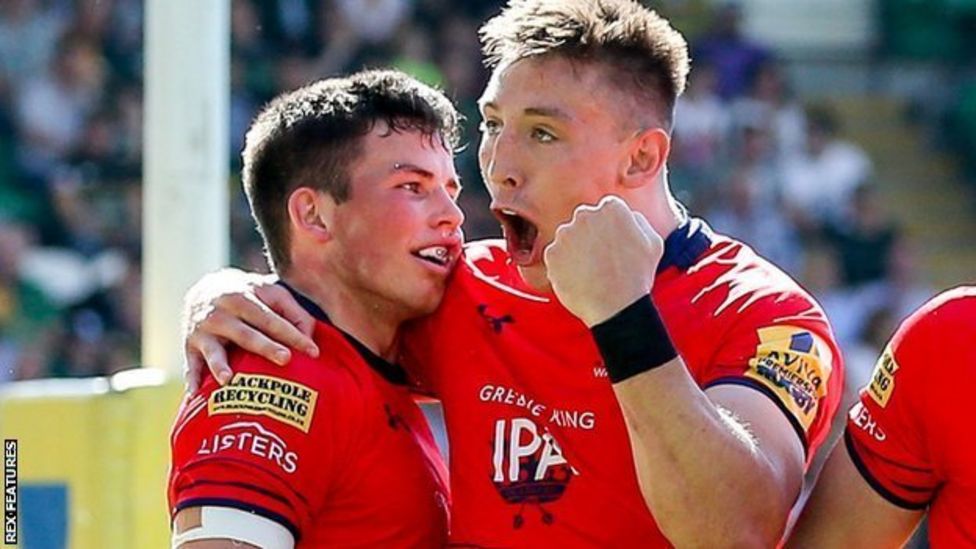 Will Butler: Worcester Warriors centre signs two-year contract - BBC Sport