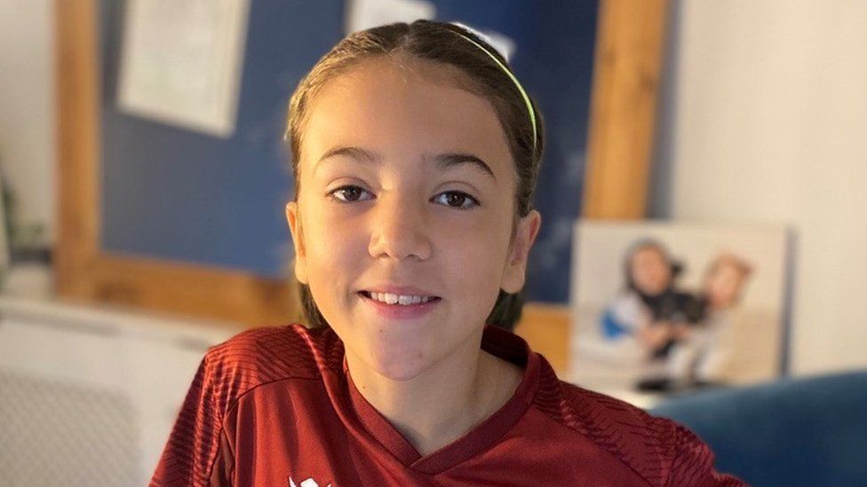 Worcester girl in need of transplant heads up NHS campaign - BBC News