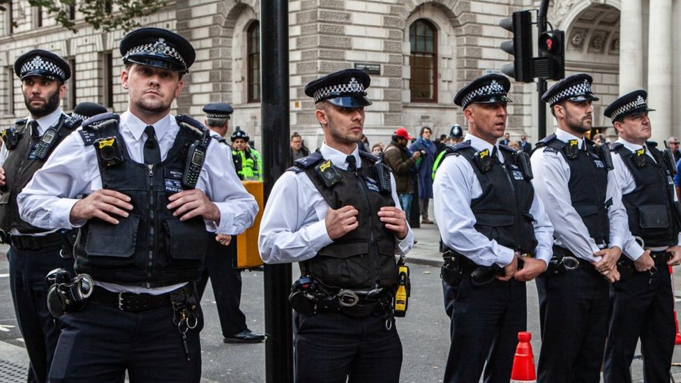 Police taking over five hours to respond to priority calls in England ... Police taking over five hours to respond to priority calls in England ...