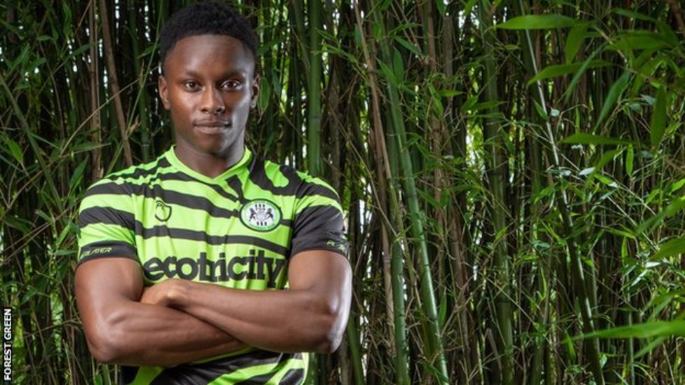 Forest Green: League Two side launch world's first bamboo kit - BBC Sport