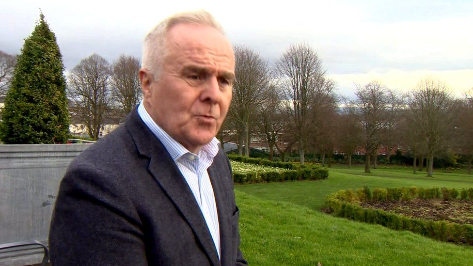 Nationalist confidence in PSNI 'at rock bottom' - Sinn Féin - BBC News