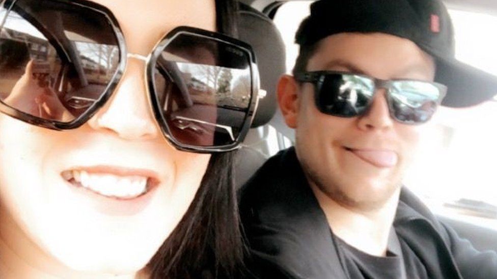 Lydd: Drink driver jailed for killing three in 124mph crash - BBC News