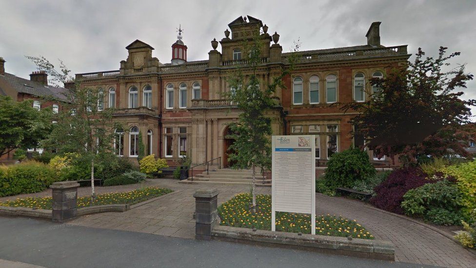 Eden Council staff recruitment costs triple - BBC News