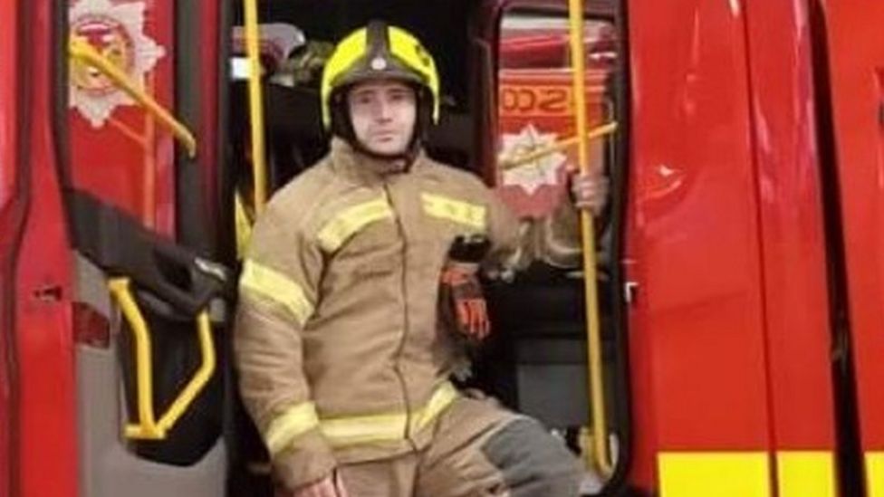 Crowds line street for funeral of Jenners firefighter Barry Martin ...