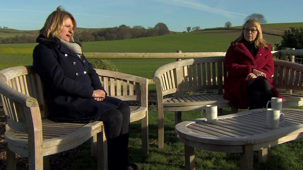 Ellie Gould: mothers of murdered women want law change - BBC News