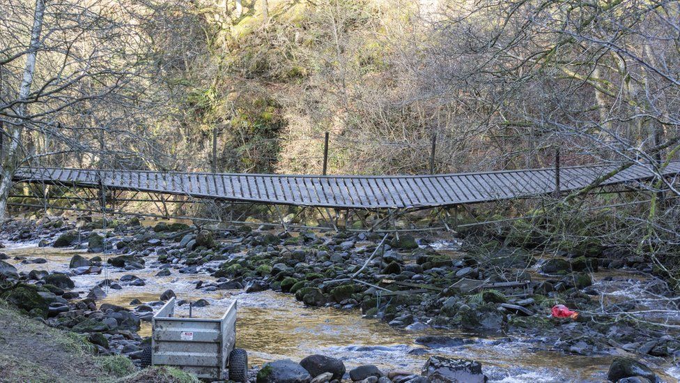 Roeburndale bridge collapse: Partner pays tribute to victim - BBC News