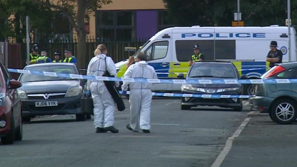 Wolverhampton shooting: Police using 'stop and search' powers - BBC News