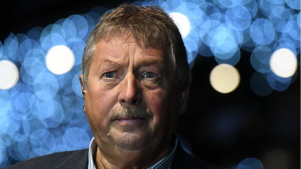 NI newspapers: Peace 'goes to the wall' and a 'rotten' deal - BBC News