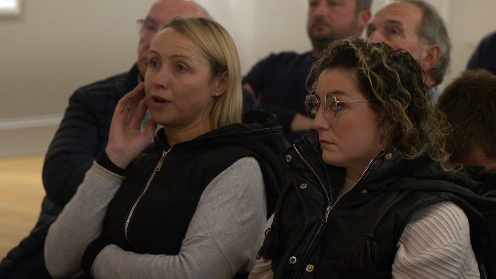 Jersey fishing community 'fearful' over proposed marine plans - BBC News