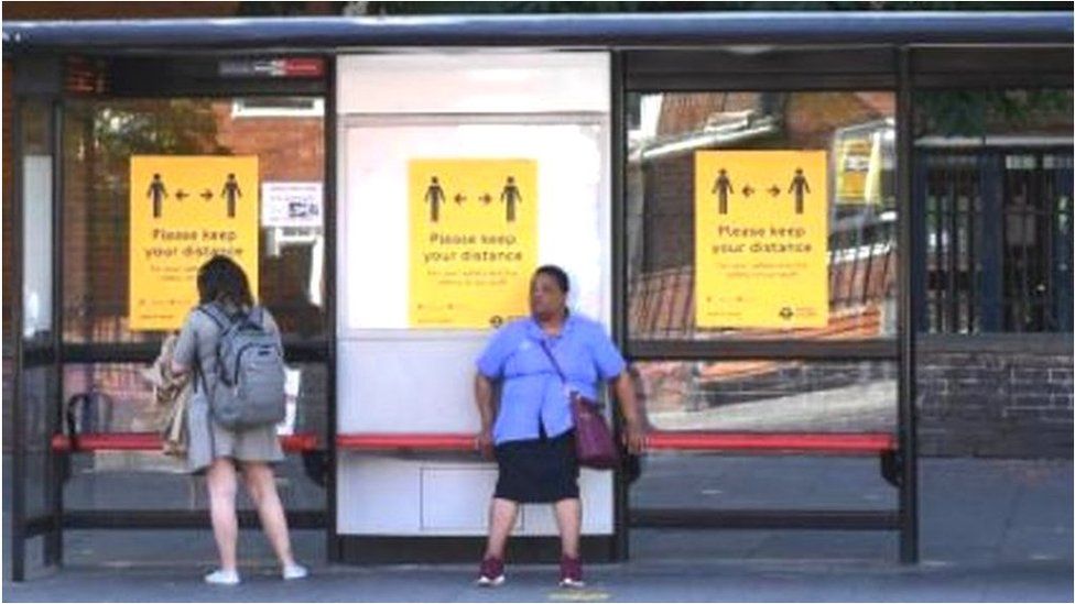 Norfolk's social distanced buses 'leaving pupils at stops' - BBC News