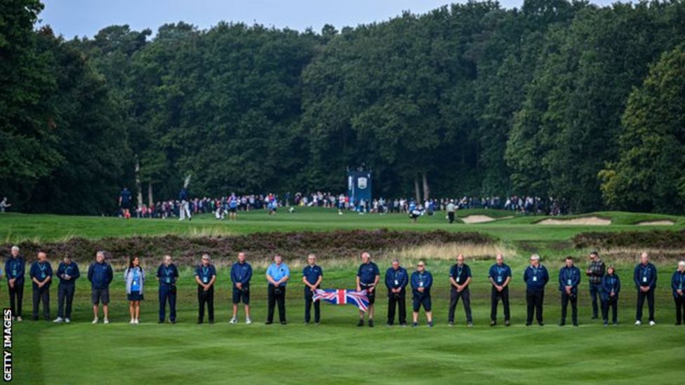 BMW PGA Championship: Rory McIlroy in contention as tournament resumes ...