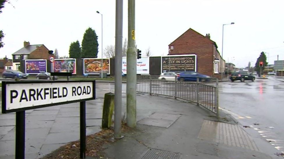 Wolverhampton driver jailed for killing pedestrian on crossing - BBC News