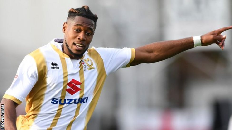 Charlton Athletic: Chuks Aneke and Tom Lockyer join on two-year ...