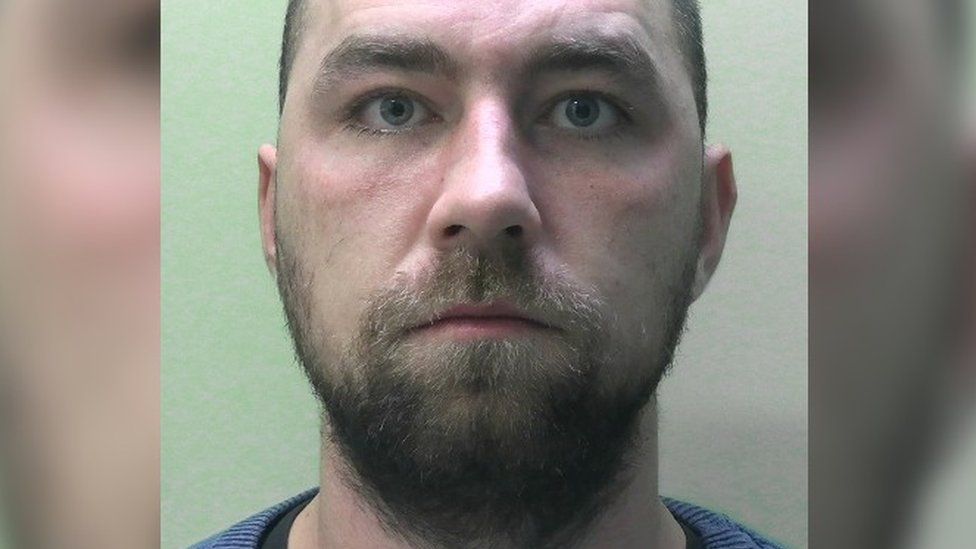 Three men jailed for Jersey drug offences - BBC News