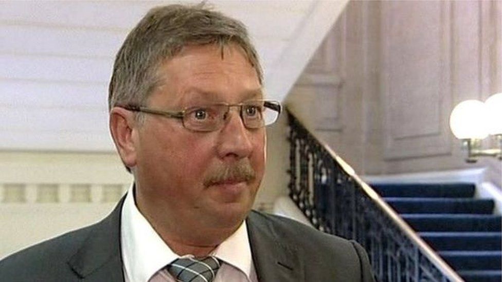 Sammy Wilson says he will not run for DUP leadership - BBC News