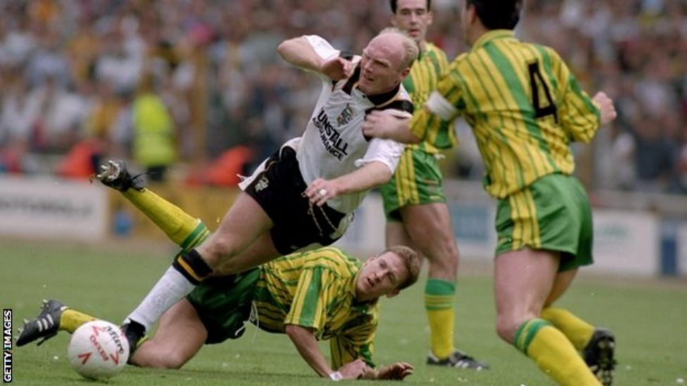 Lee Nogan takes charge of Gateshead game amid Neil Aspin speculation ...