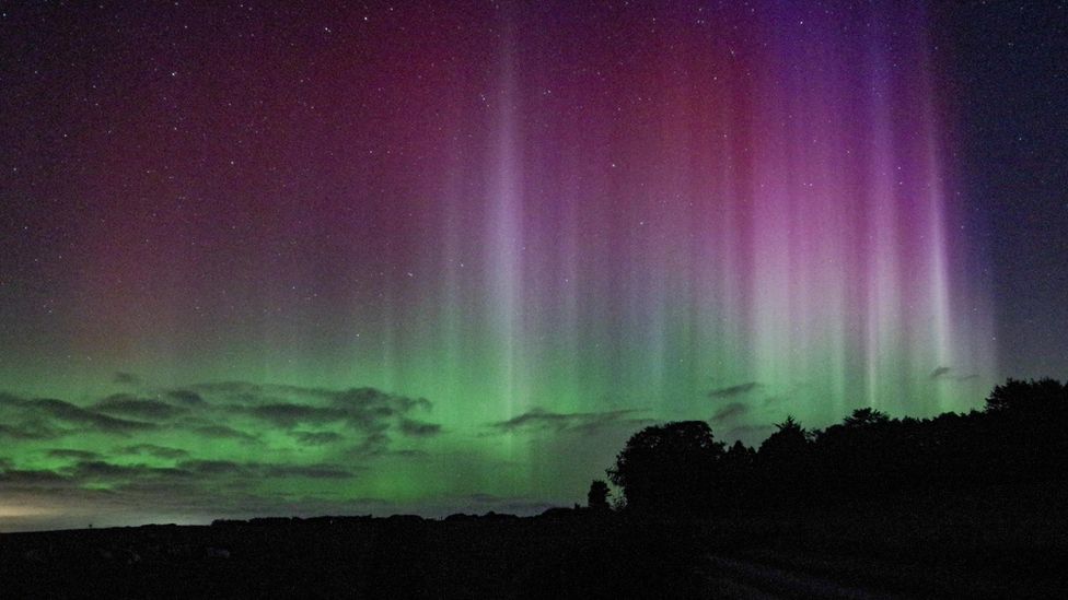 Spectacular autumn aurora - BBC Weather