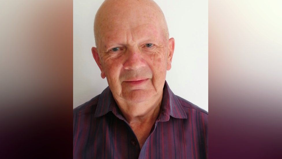 Gwrthod talu dirwy uniaith Saesneg am barcio ar Ynys Môn - BBC Cymru Fyw