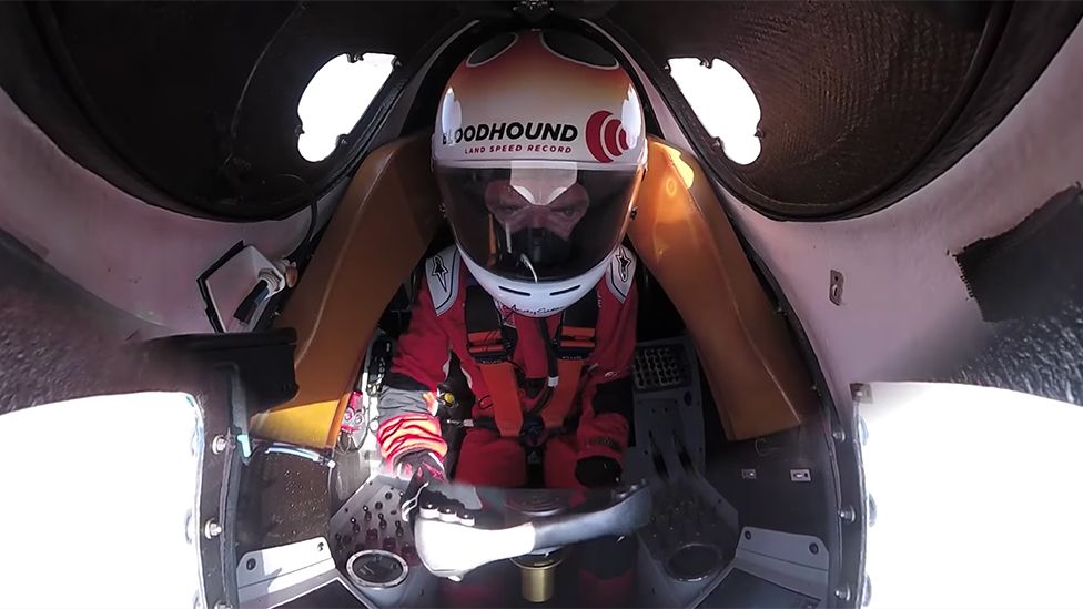Bloodhound diary: Racing at over 500mph - BBC News