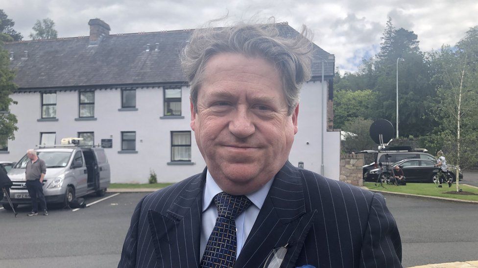 Tory leadership: Boris Johnson and Jeremy Hunt face NI Conservatives ...