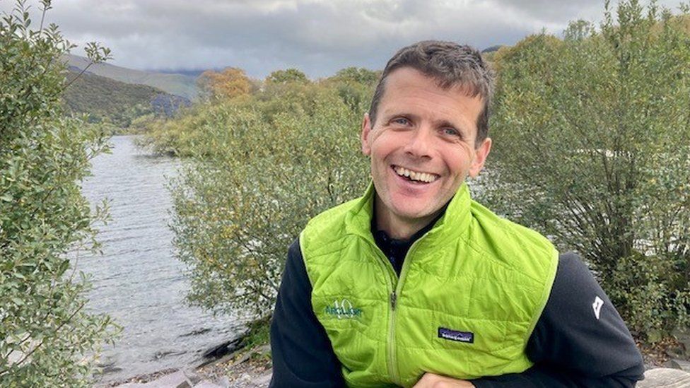 Cefnogaeth i gynllun addysg awyr agored i blant ysgol - BBC Cymru Fyw