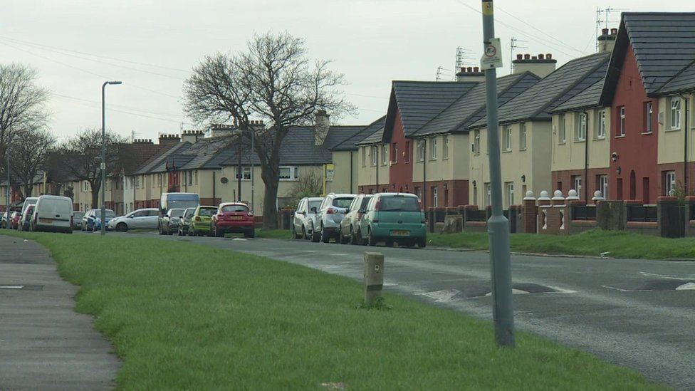 Car found abandoned in Liverpool fatal 'hit-and-run' case - BBC News