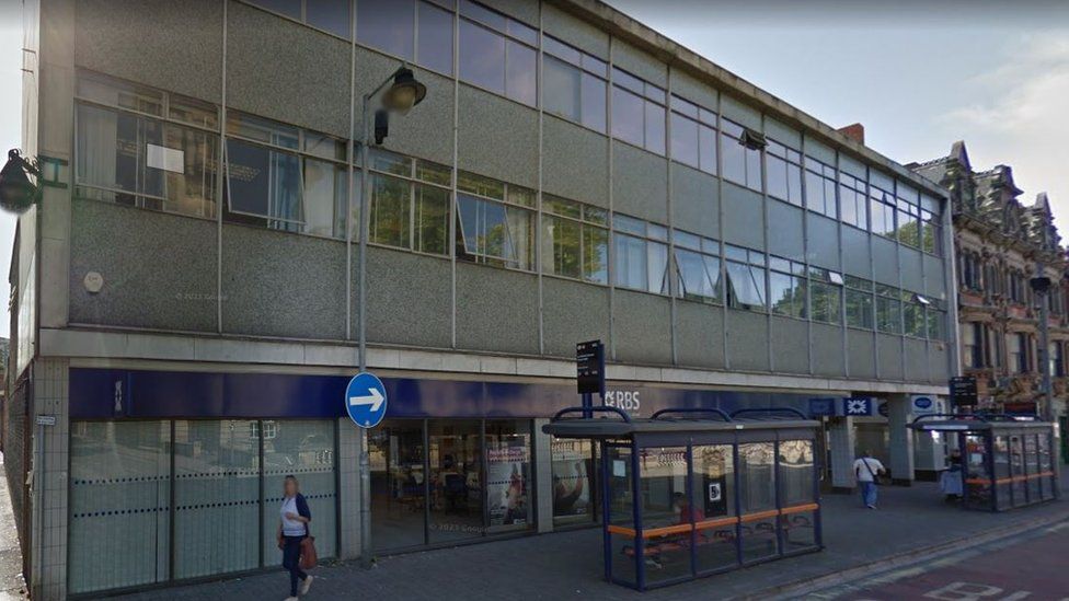 Apartments plan for former RBS building in Walsall - BBC News
