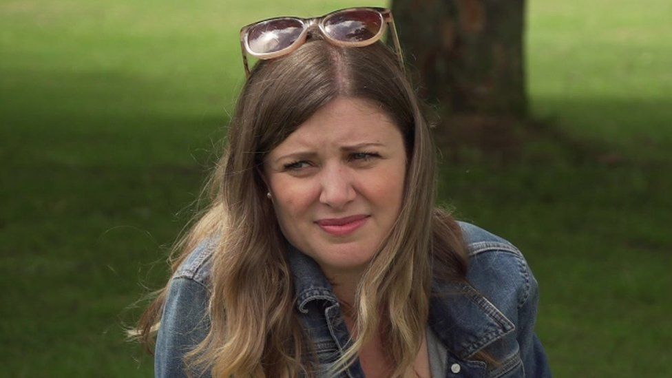 Woman speaks out over Elvis performer rape ordeal - BBC News