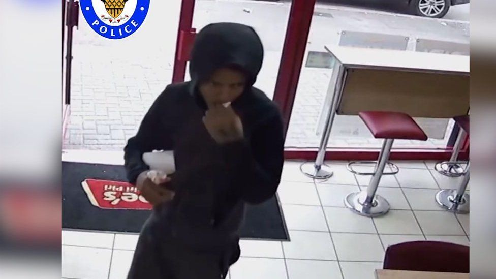 James Teer murder: Killers jailed for shotgun killing - BBC News