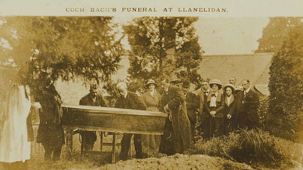 Coch Bach Y Bala: 'Yr Houdini Cymreig' - BBC Cymru Fyw