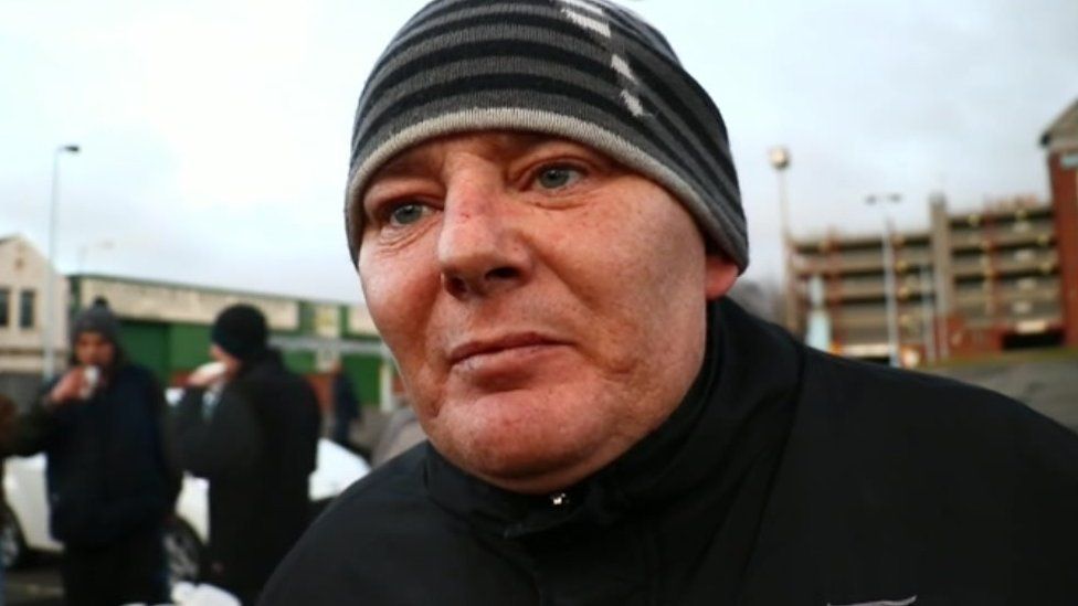 Middlesbrough Sikh-run homeless food scheme seeks volunteers - BBC News