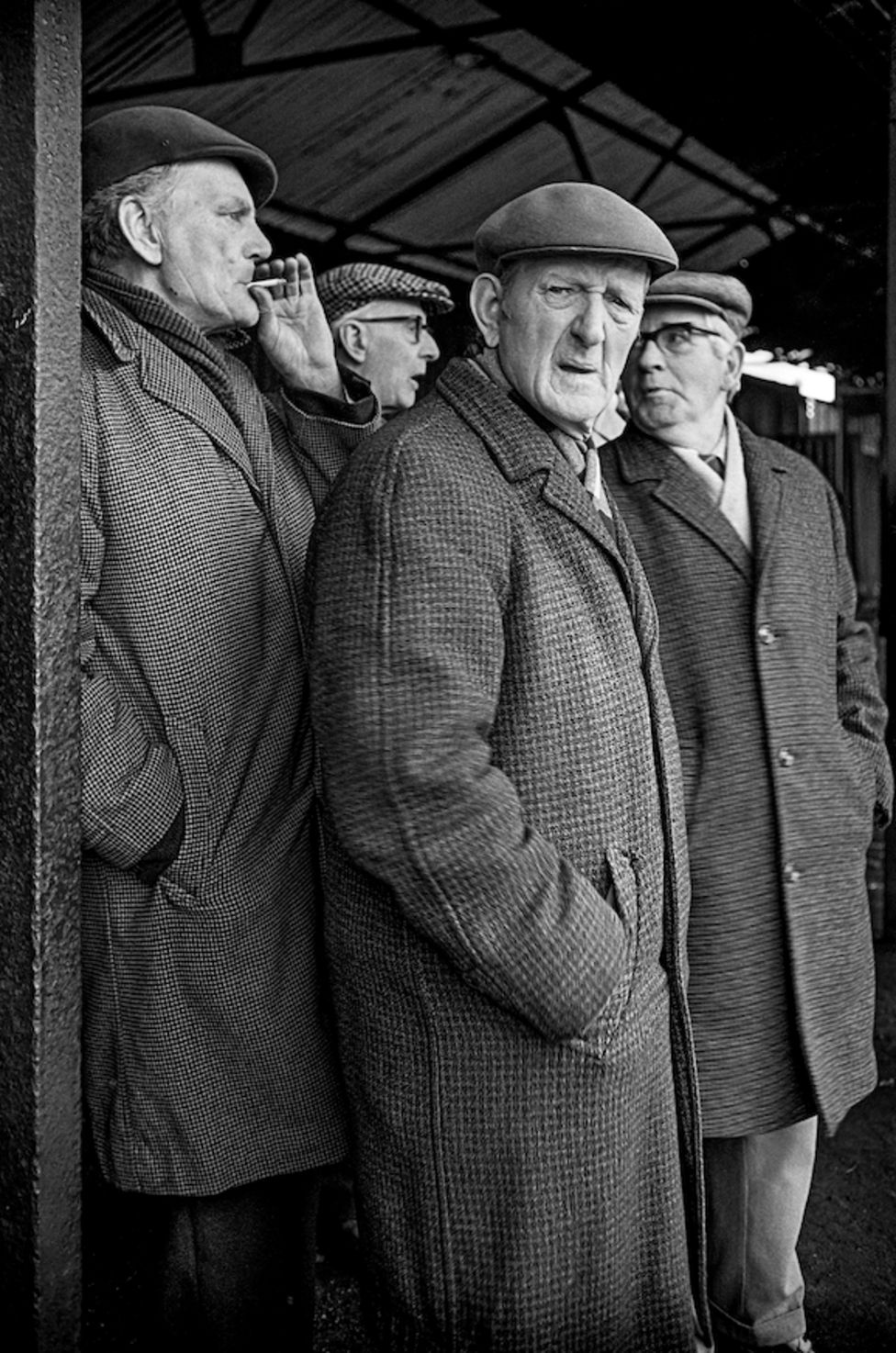 Black Country photographer celebrated at exhibition - BBC News