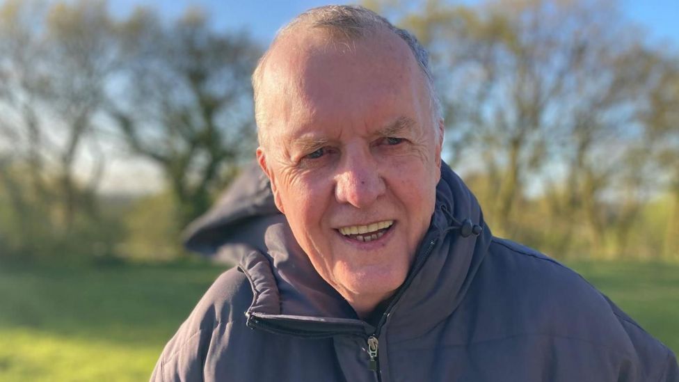 25 mlynedd ers datganoli: Beth ydy'r farn yn Y Tymbl? - BBC Cymru Fyw