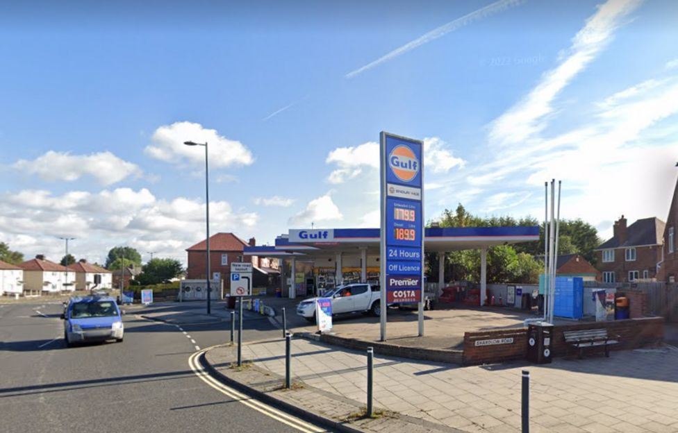 Police appeal after teenager attacked at Derby petrol station - BBC News
