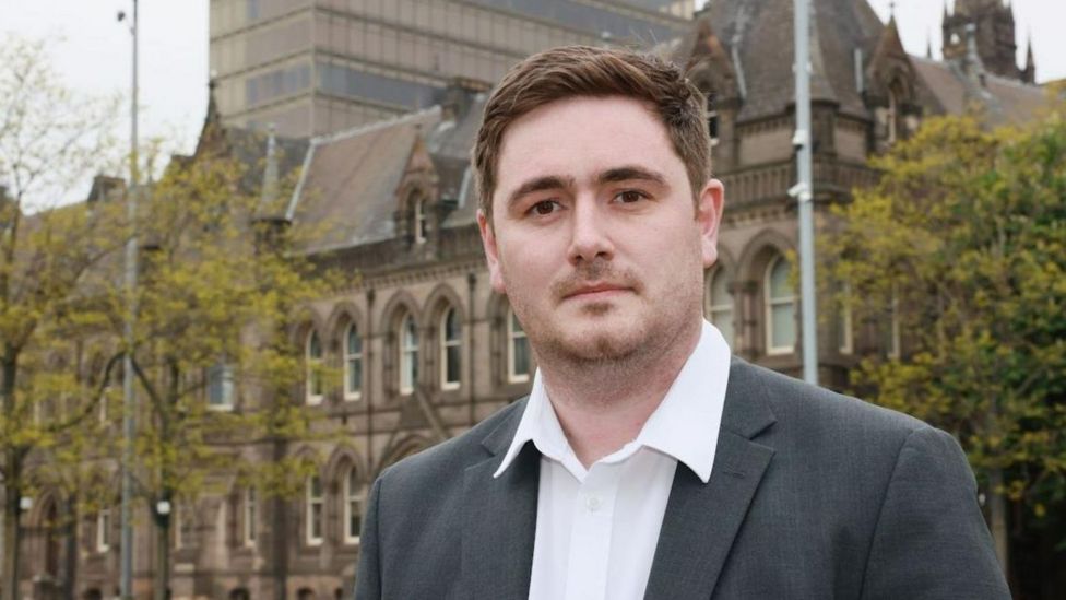 Middlesbrough mayor raises concerns over council asset transfers - BBC News