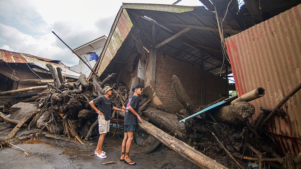 Mount Marapi Cold Lava: What is it and how has Sumatra been affected ...