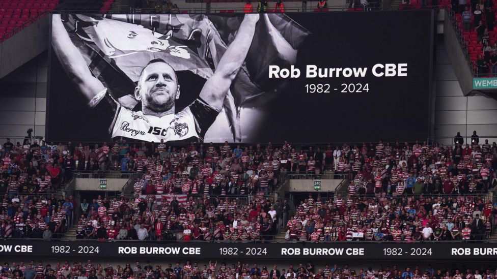 Rob Burrow: Rugby unites to remember Leeds star who died of MND - BBC Sport