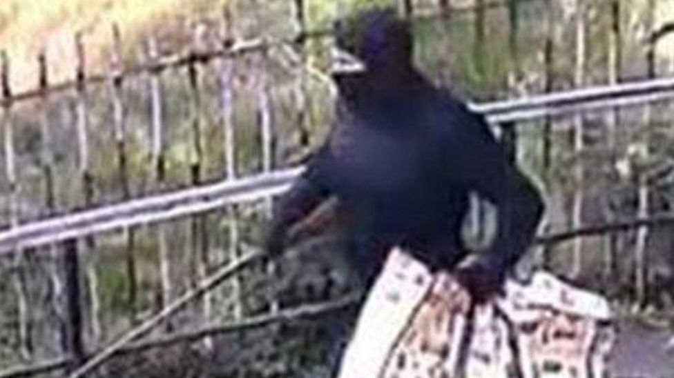 Stoke-on-Trent gunmen and getaway driver jailed after shooting - BBC News