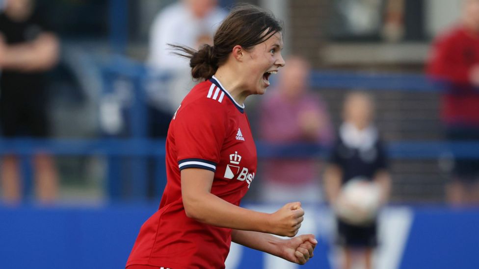 Joining Hearts is 'everything I've dreamt about' - Jess Broadrick - BBC ...