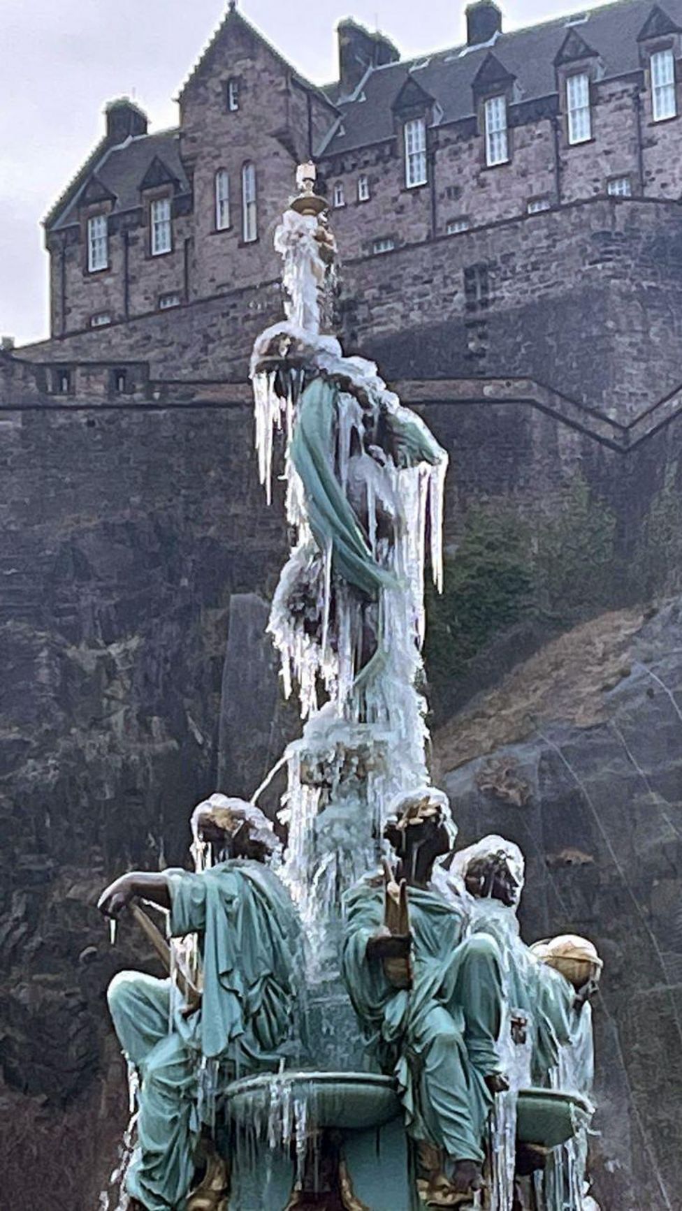 Scotland snow: Your pictures across the country - BBC News